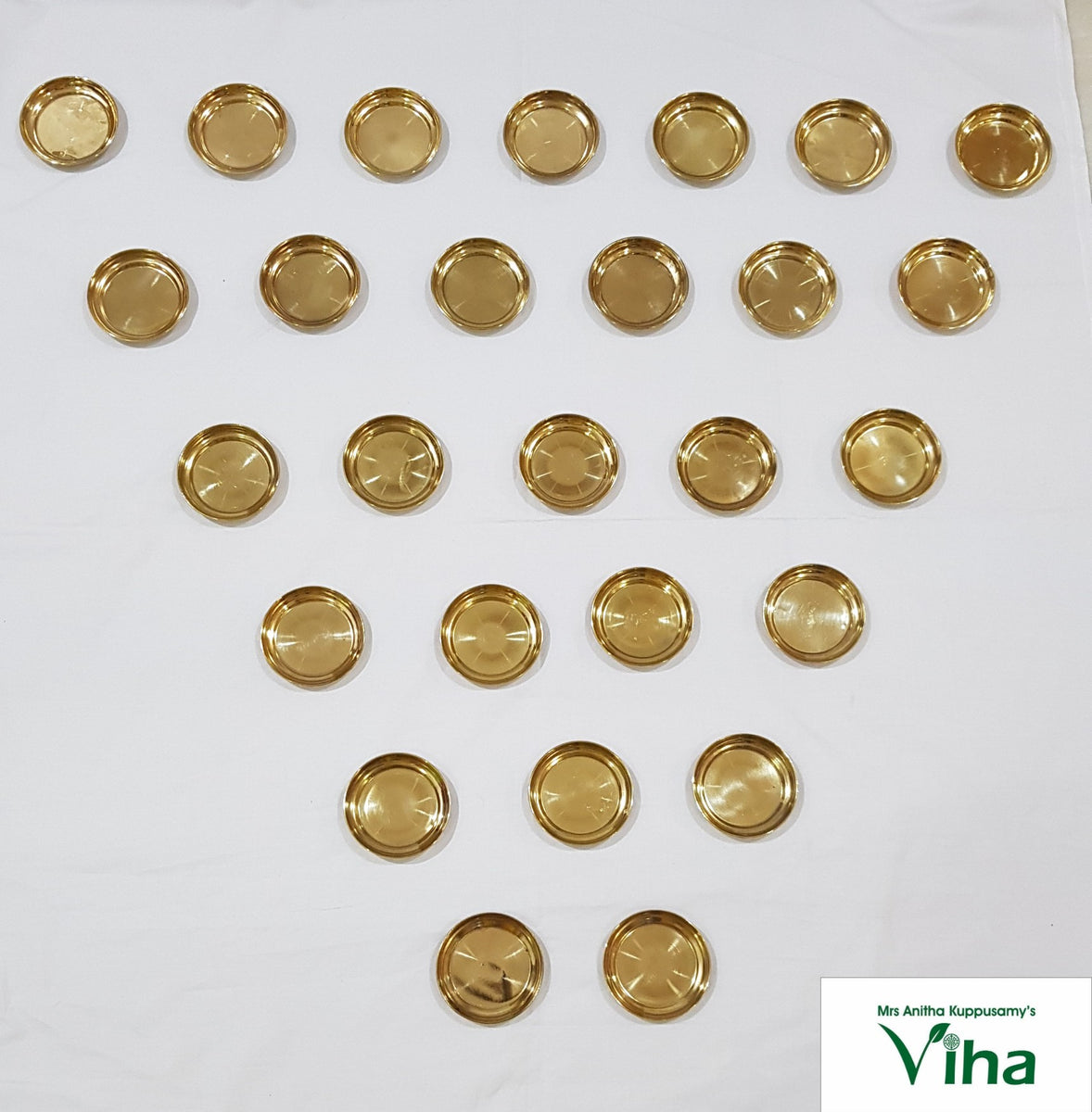 Vilakku Plate (27 Plates) / Lamp Plate – Viha Online