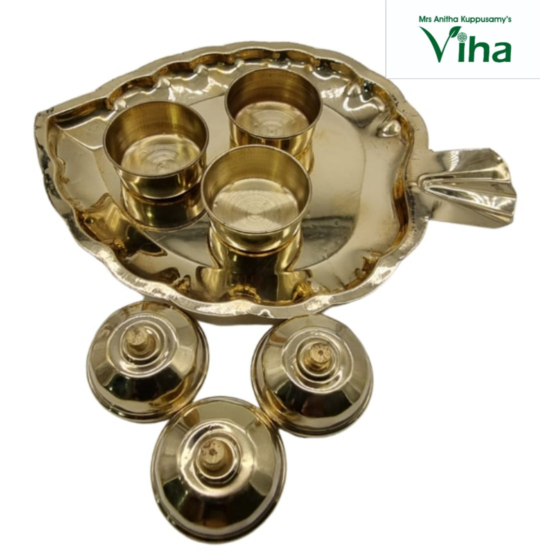Leaf Kumkum Chimizh Plate - Brass – Viha Online